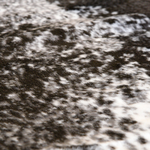 Black & White Cowhide Rug - Woodwaves