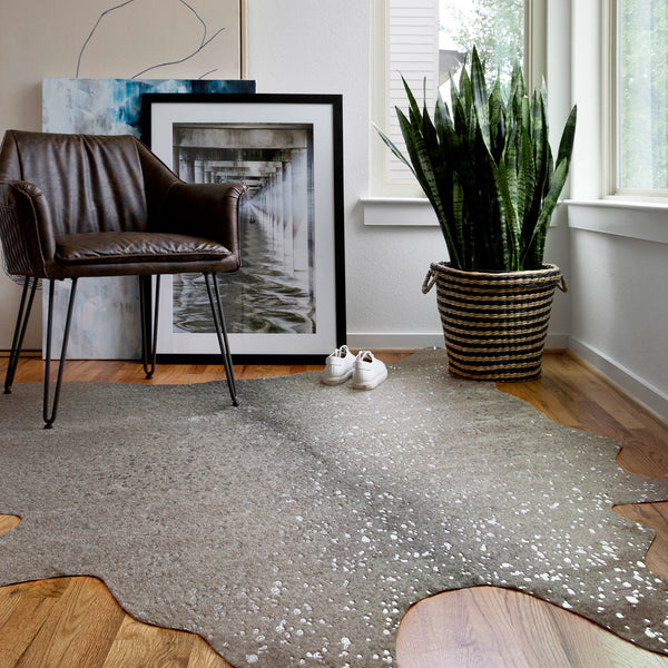Gray Cowhide Rug With Silver Details - Woodwaves