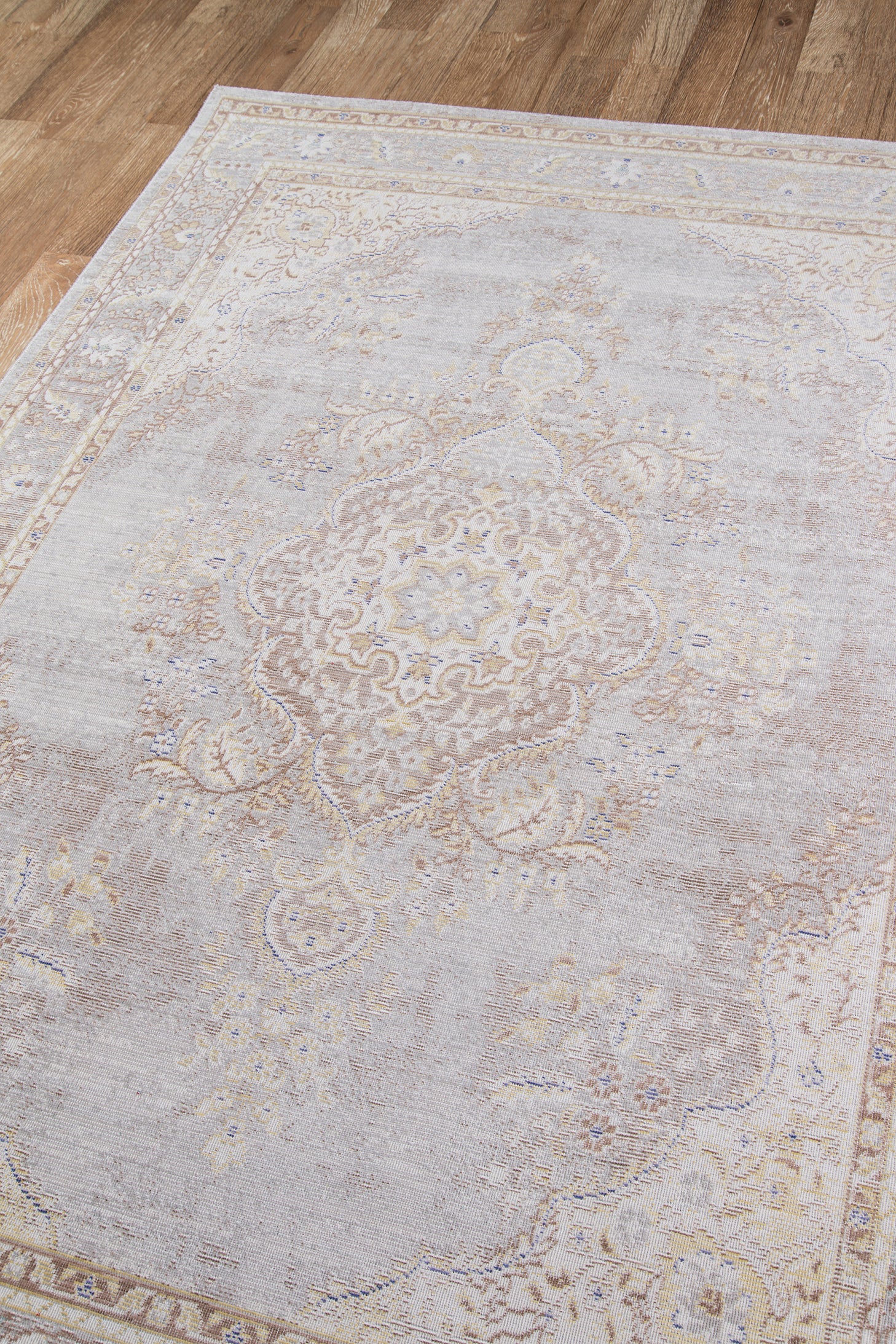 Soft Gray Vintage Style Rug - Woodwaves