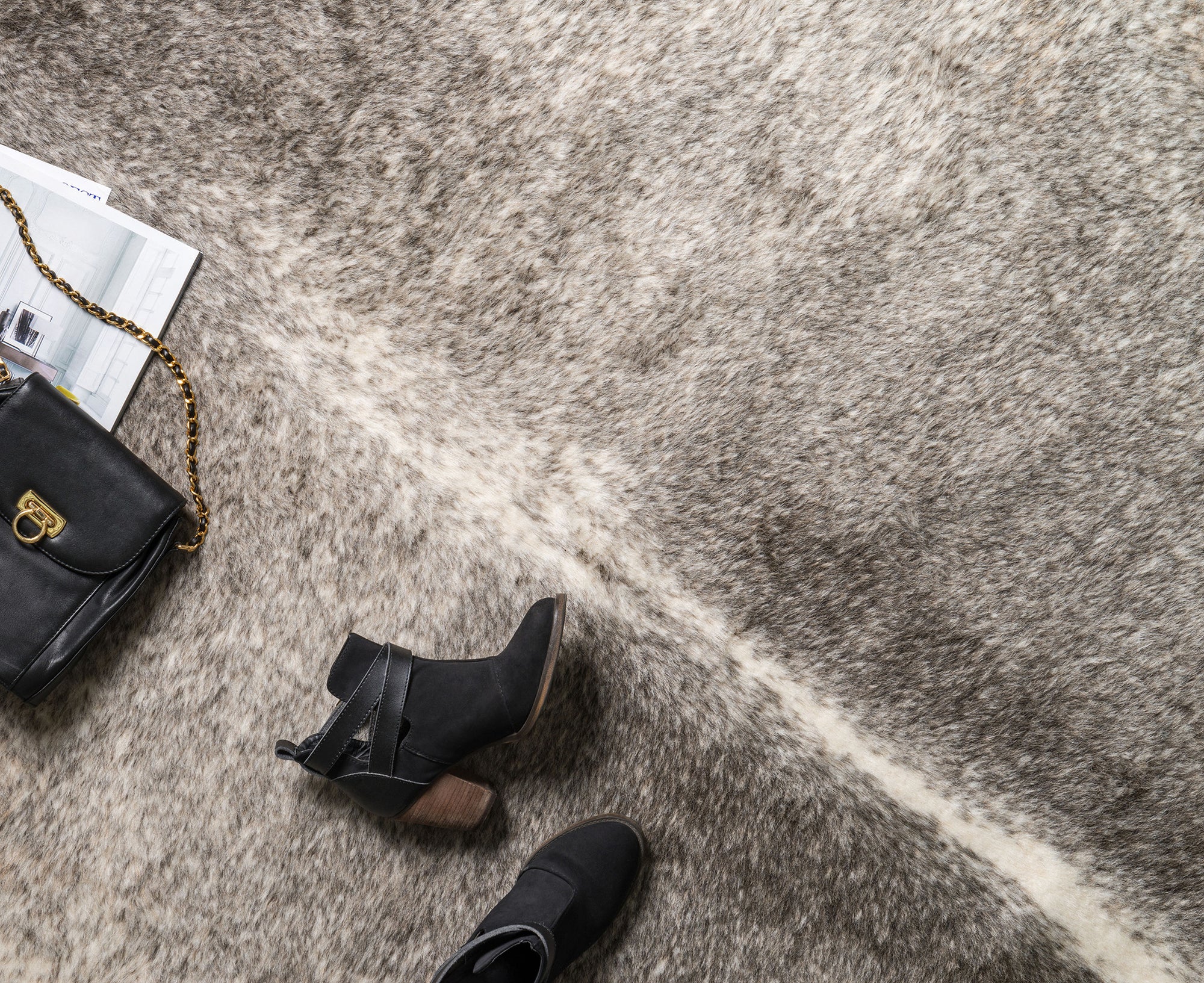 Gray Ivory Cowhide Rug - Woodwaves