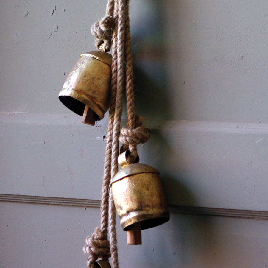 Rustic Iron Hanging Bells With Rope - Woodwaves